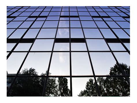 Бүтээгдэхүүн үйлчилгээ