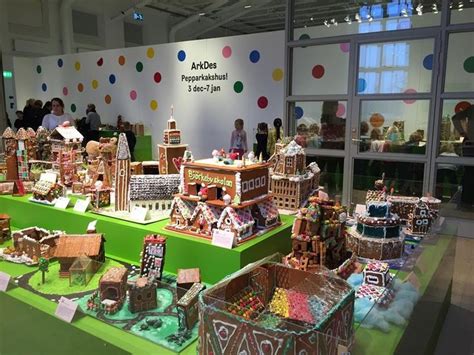 Шведский конкурс пряничных домиков Gingerbread House Gingerbread Christmas