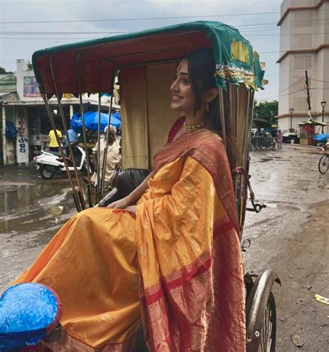 पूरे परिवार के साथ जगन्नाथ पुरी के दर्शन को पहुंची शिवांगी जोशी ओडिशा