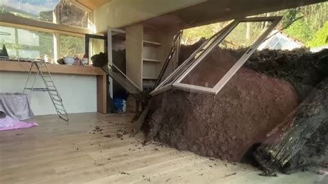 Landslide Prompts Evacuations In Berkeley Hills Nbc Bay Area