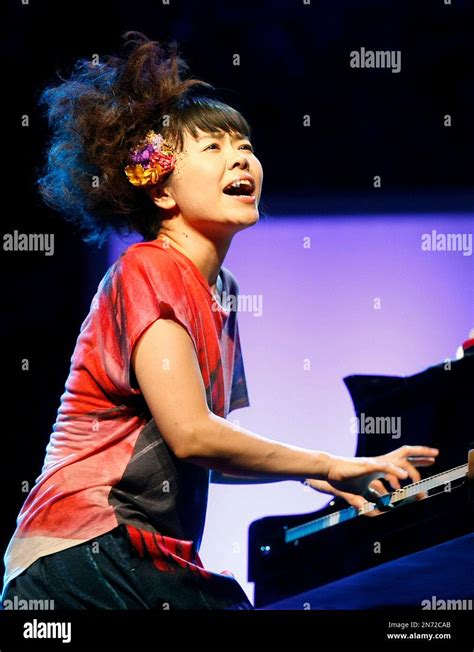 Japanese Jazz Pianist Hiromi Uehara Performs With The Hiromi Trio