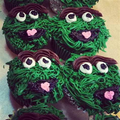 Oscar Cupcakes For A Sesame Street Themed Birthday Party