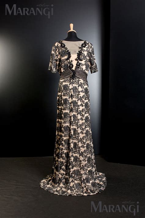 ΦΟΡΕΜΑΤΑ ΓΙΑ ΜΑΜΑ ΤΗΣ ΝΥΦΗΣ Οίκος νυφικών Marangi