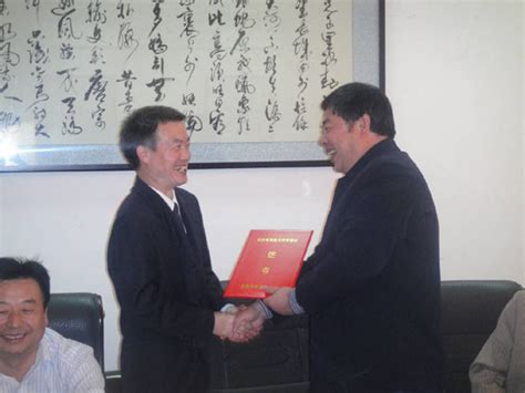 我院“安康中心城市绿地景观系统规划设计研究”项目顺利通过验收 安康学院