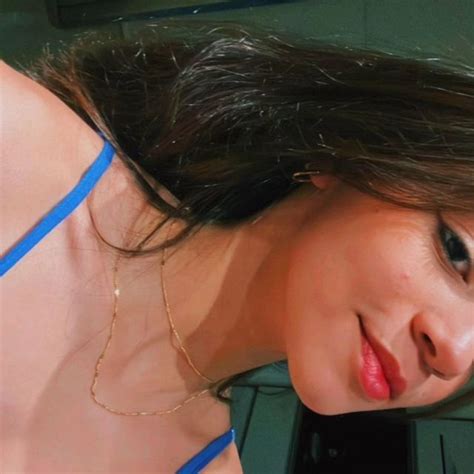 Alissa Rebeca Lissa Uch Threads Say More