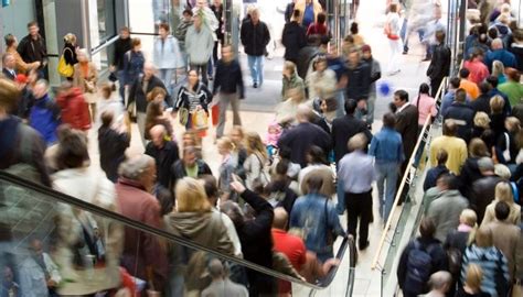 Real Time Analytics To Understand Dynamic Customer Behaviors The