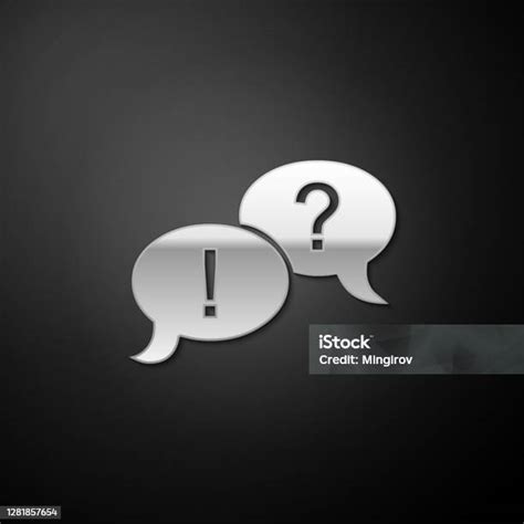 검은 색 배경에 격리 된 질문 과 느낌표 아이콘실버 음성 거품 Faq 기호 파일 복사 채팅 음성 거품 긴 그림자 스타일 벡터 0명에 대한 스톡 벡터 아트 및 기타 이미지