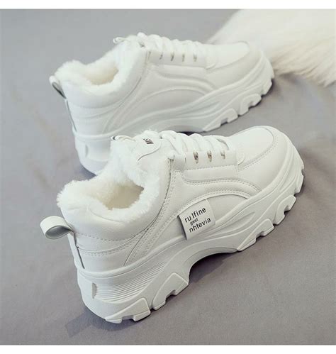 여성 방한스니커즈 운동화 신발 겨울 기모 털 키높이 퍼 군밤 티몬