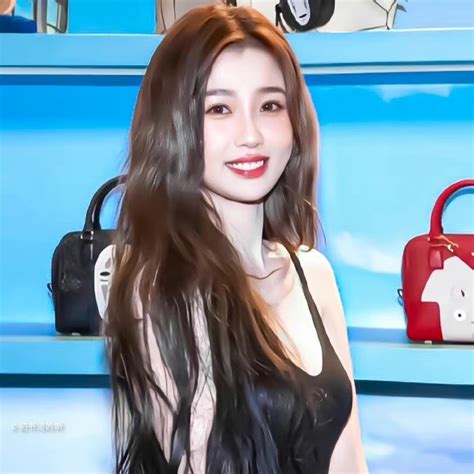 虞书欣 头像 堆糖，美图壁纸兴趣社区