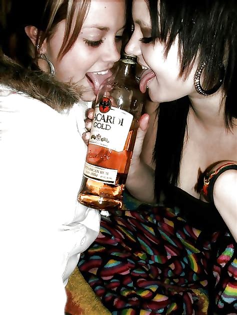 Que Paso Bacardi Jejejeje Porn Pictures Xxx Photos Sex Images 1316723 Pictoa