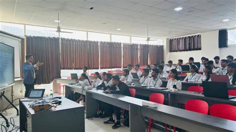 Iot Raspberrypi Arduino Isbmcollege Engineeringtraining Tusharbkute Mitu Skillologies