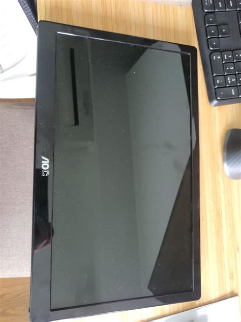 AOC Portable Monitor Computers Tech Parts Accessories Monitor Screens On Carousell