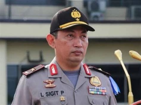 Junimart Girsang Listyo Sigit Prabowo Mengemban Tugas Berat Tagar