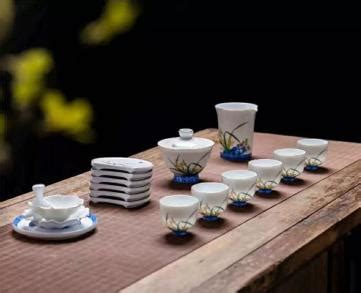 人生一杯茶何必太清醒 澎湃号政务 澎湃新闻 The Paper