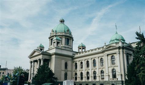 2024塞尔维亚国会大厦游玩攻略 观看起来还算是挺宏伟的， 【去哪儿攻略】