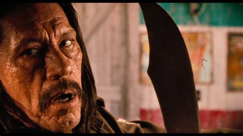 Mayra Leal Machete