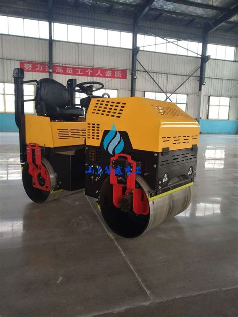 2吨座驾压路机 3吨全液压压路机 4吨小型压路机 8吨单钢轮压路机1吨驾驶压路机 液压汇
