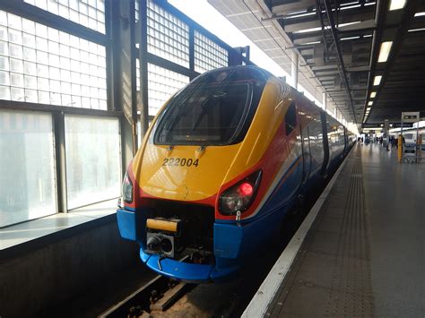 East Midlands Class 222 Trains The Anonymous Widower