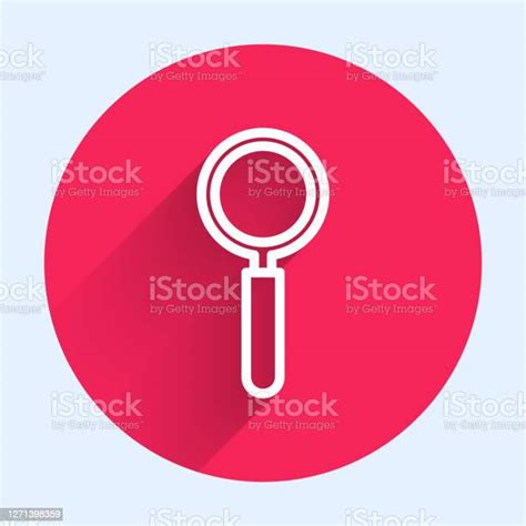 긴 그림자로 격리 된 흰색 라인 돋보기 아이콘 검색 초점 확대 축소 비즈니스 기호 빨간색 원 버튼입니다 벡터 일러스트레이션 비즈니스에 대한 스톡 벡터 아트 및 기타 이미지