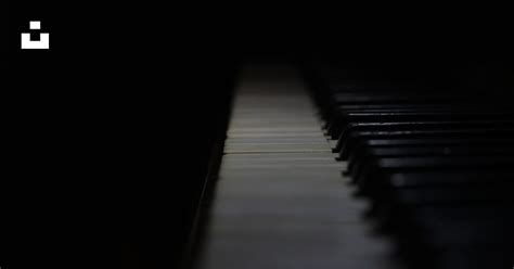 흑백 피아노 건반 사진 Unsplash의 무료 회색 이미지
