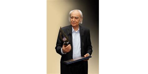 Напусна ни големият български писател човекът вселена академик Антон Дончев Национална