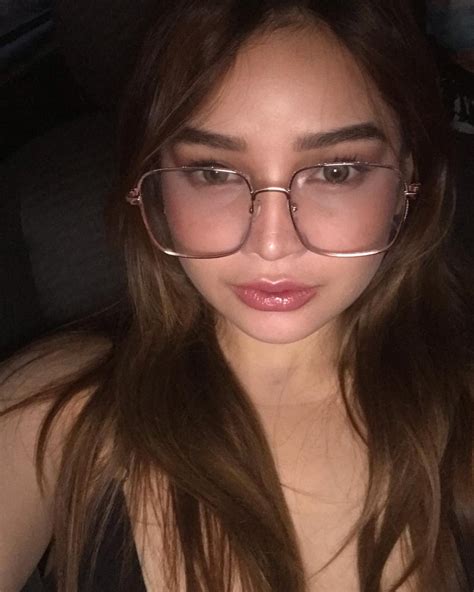 Xyriel Manabat R Celebsph