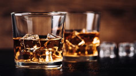 What It Actually Means To Order Bourbon Neat Vs On The Rocks