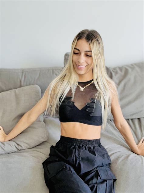 Lia Model Located In Chicago Illinois