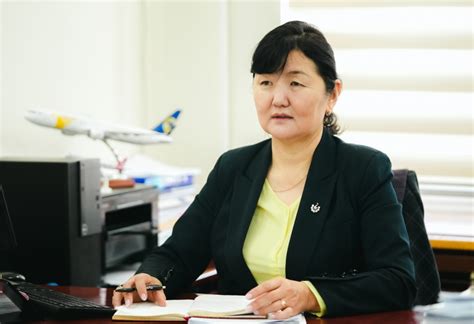 Ч Мөнхтуяа Агаарын тээврийн салбар илүү хурдацтай хөгжих боломж бүрдэж байна Newswall