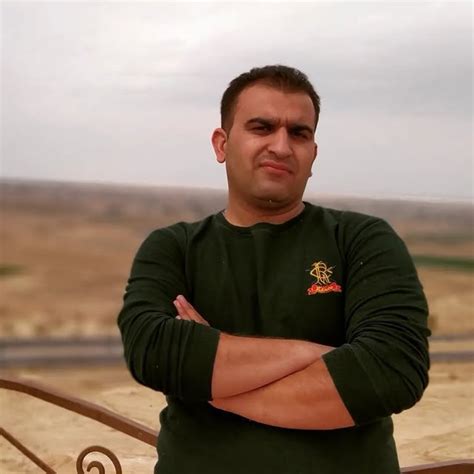 ‎بهزاد صحرایی‎ Behzadsahraei • Threads Say More