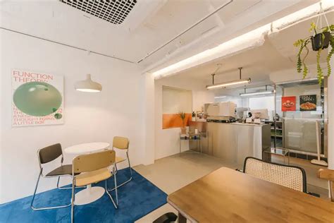 미니멀 컬러포인트를 준 15평 빙수집 인테리어 부산 부산진구 전포동