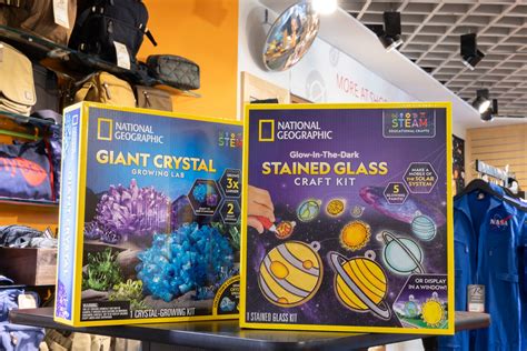 National Geographic Glow In The Dark Stained Glass Kit Nysci E Store