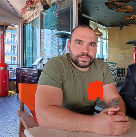 „ПЕНДАРОВСКИ ЌЕ ОДГОВАРА ЗА СВОЈОТ НЕОНАЦИЗАМ“ Стојанов директно до претседателот