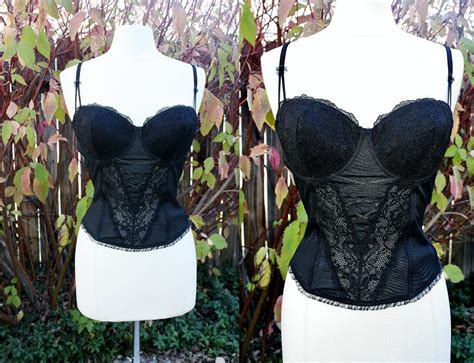 1990s Black Lace Bustier Corset 38c Sexy Vintage Retro 90s Underwire