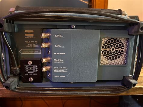 Tektronix 475 200mhz Oscilloscope Measuring Tools And Sensors Facebook Marketplace