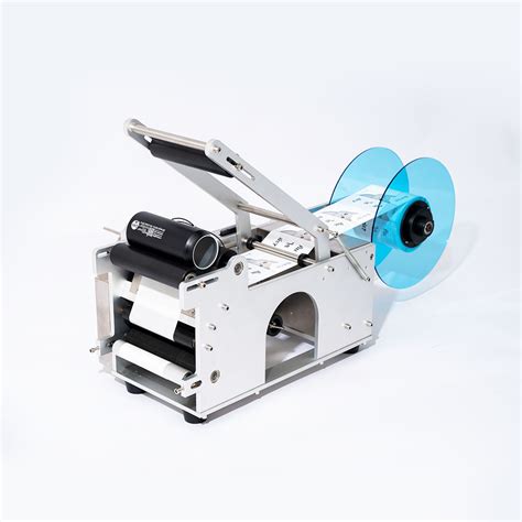 เครื่องติดสติ๊กเกอร์ Semi Auto ครบเครื่องเรื่องกระป๋องอลูมิเนียม