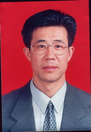 白晋涛 教授 光子学研究所