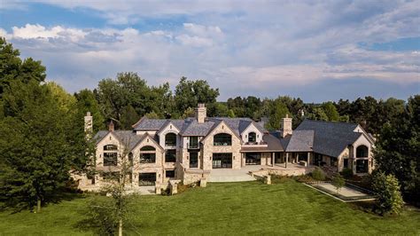 How Big Is A Mansion Considered At Kelley Bishop Blog