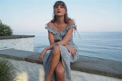 Why Taylor Swift Wont Host Her Rhode Island July 4th Party This Year