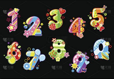 五颜六色的儿童数字和数字