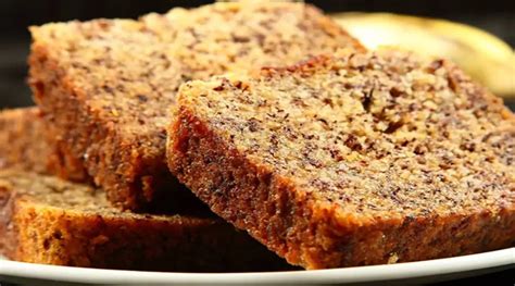 வாழைப்பழம் இருக்கா உடனே கேக் செய்து பாருங்க இப்படி செய்யுங்க