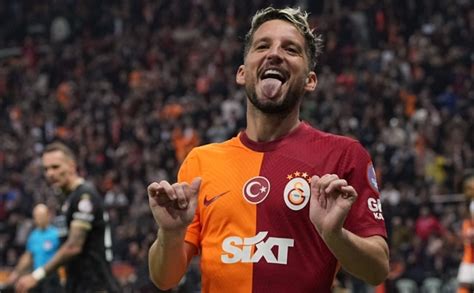 Dries Mertens 5 Kupayla Veda Etti