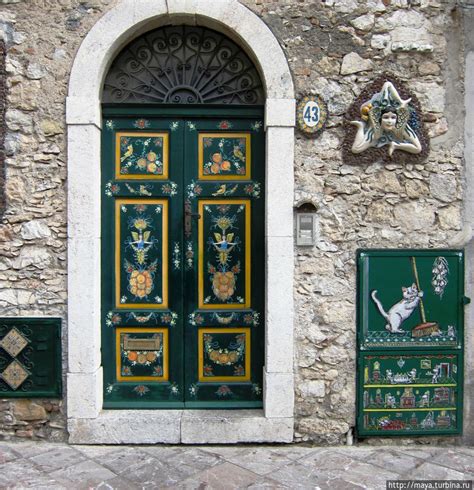 Полуженщина, полукорова. Таормина – Форум об Италии