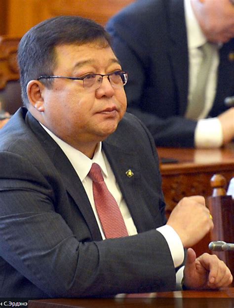 С Эрдэнэ Ерөнхийлөгчөөс өргөн барьсан хуулийн төслийг бүлэг хэлэлцээгүй