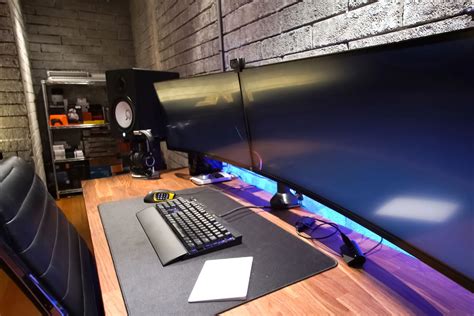 5 Reasons Why You Dont Need A Second Monitor On Your Desktop Or Laptop