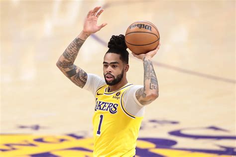 Dangelo Russell Joins Kobe Bryant Lebron James In Unique Record For