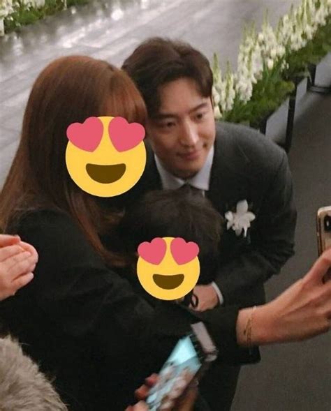 친구 결혼식 초토화시키고 온 배우 이제훈 에펨코리아