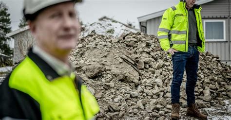 Tøffe Gutter Gråter Ikke Eller Lara T