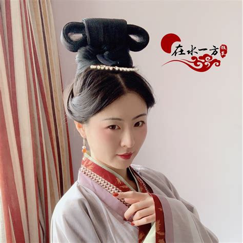 汉服高发髻 古代汉服发型 古装高发髻 大山谷图库