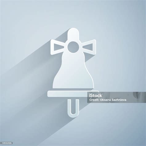 종이 컷 메리 크리스마스 벨 아이콘 회색 배경에 격리 알람 기호 서비스 벨 핸드벨 기호 알림 종이 아트 스타일 벡터 3차원 형태에 대한 스톡 벡터 아트 및 기타 이미지